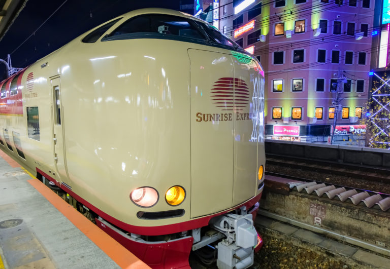 Sunrise Izumo Sleeper Train | ナイトフライト